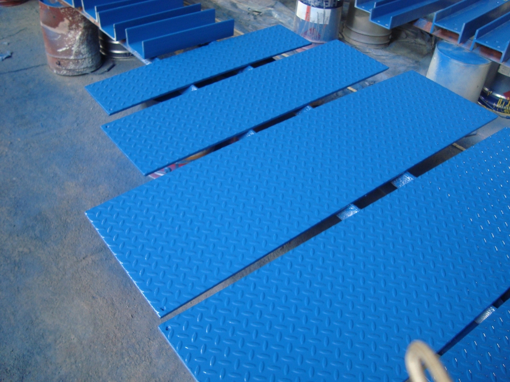 Topcoats On Zinga - Zinga - A Film galvanising System